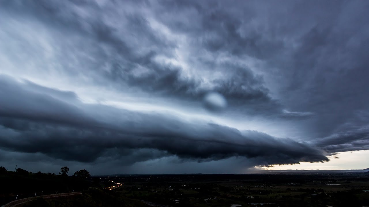 Two Storm Cells Colliding, Brisbane 11/12/2014 - YouTube
