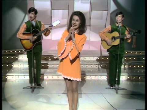 The Pattersons - Both Sides Now (Video) - YouTube