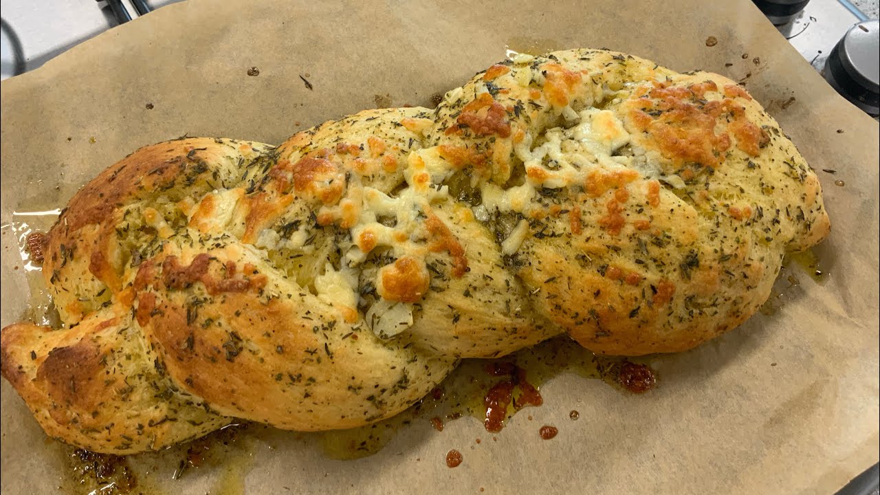 Plaited Garlic Bread (using fermentation to make bread) - Mr Fowler’s ...
