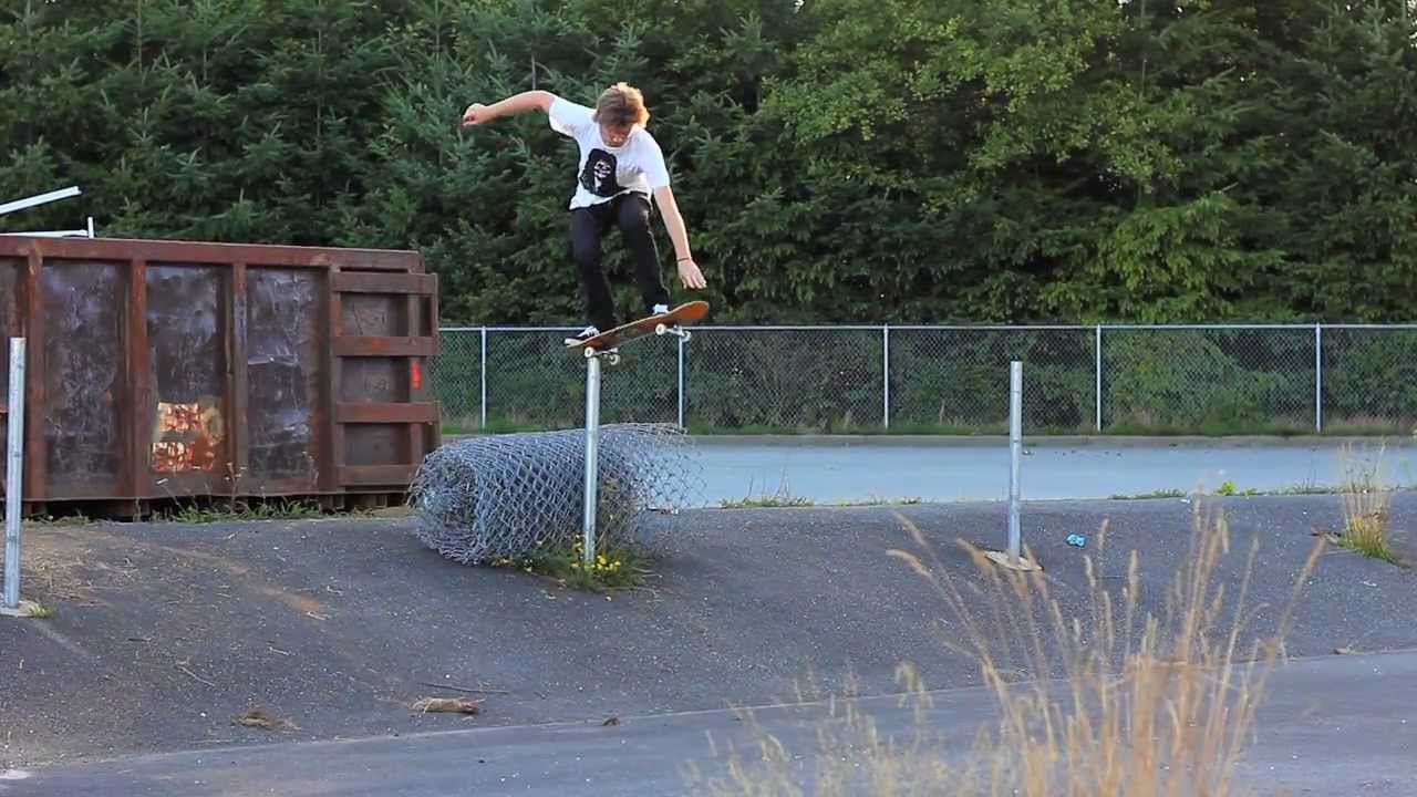 Quick Josh Handley clip [HD] - YouTube