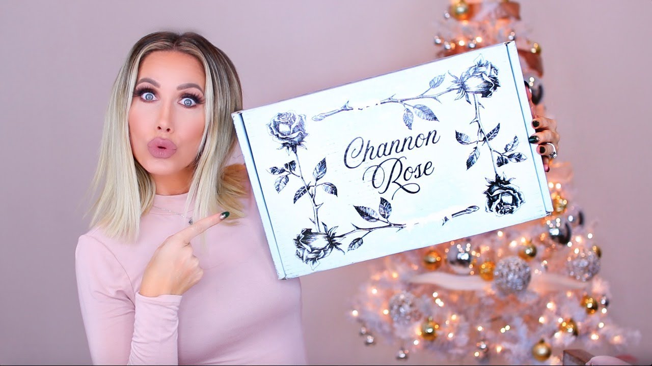 CHANNON ROSE DECEMBER SUBSCRIPTION BOX UNBOXING 2017 - YouTube