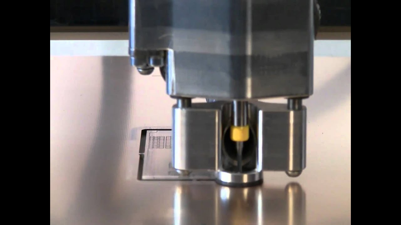 PCB Contour Routing with the ProtoMat E44 - YouTube