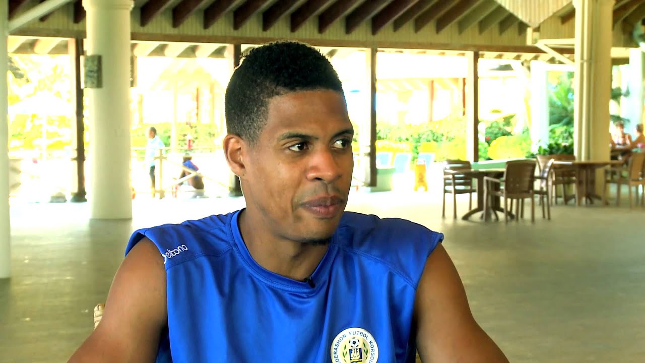 Curacao Players Overseas | Caribbean Cup 2014 | Digicel SportsMax - YouTube