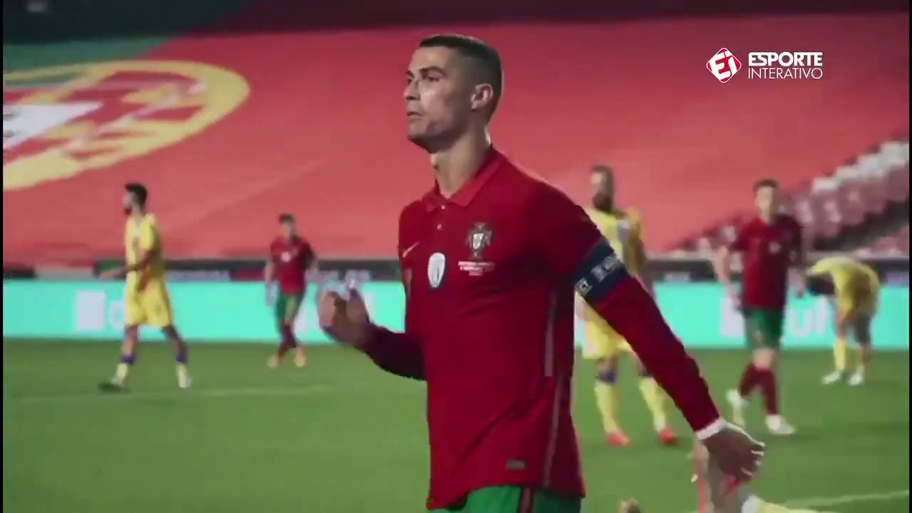 Cristiano Ronaldo scoring his 102nd international goal with Portugal ...