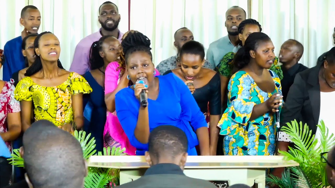 Wa Hamba Nathi Siyabonga Jesu - YouTube