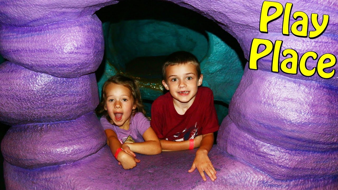 Indoor Play Place Jungle Tree Climb & Giant Slides Playground for ...