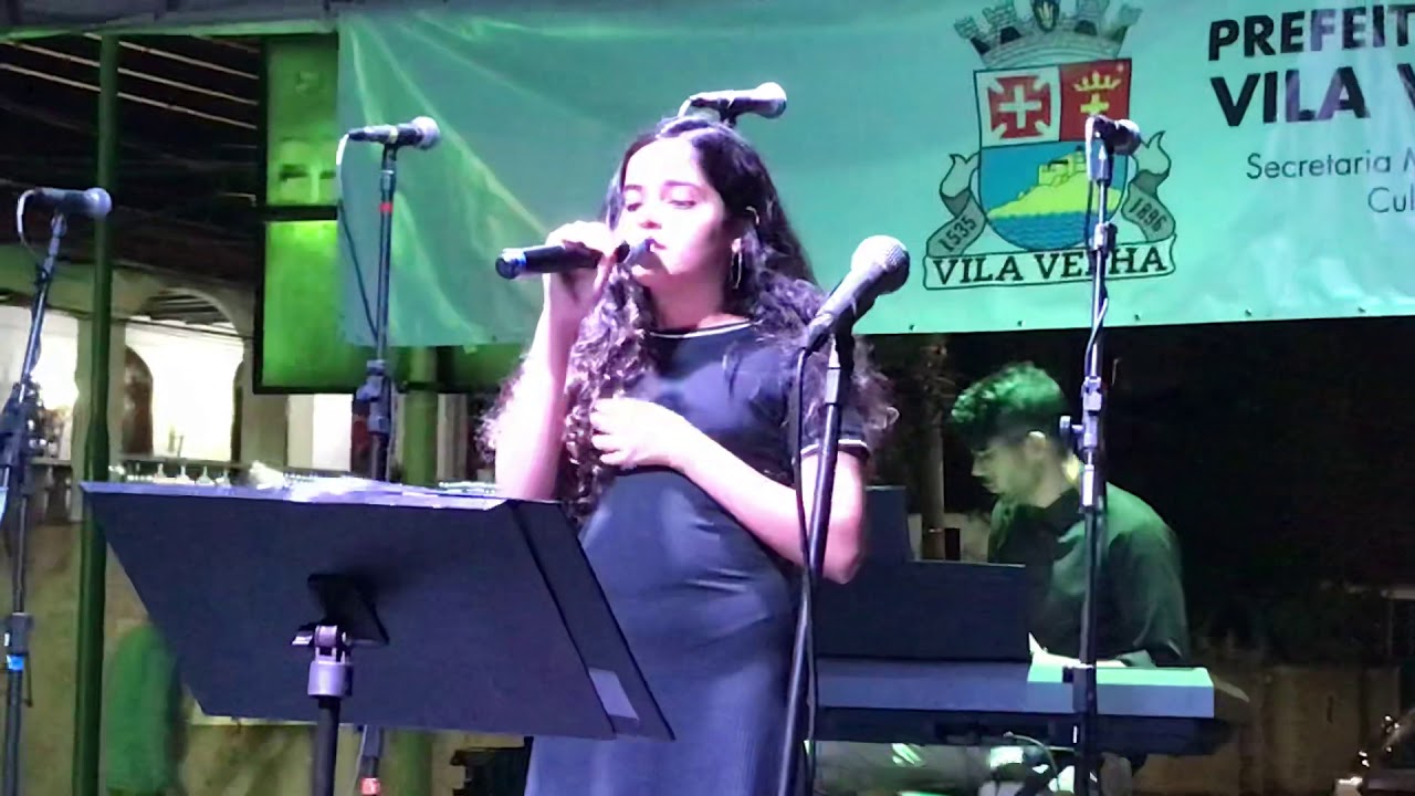 All I want for Christmas is You (Mariah Carey) Luisa Mello - YouTube