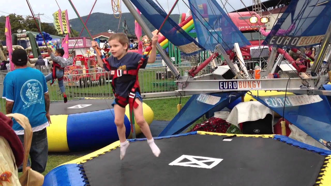 Matthew attempting the "Euro Bungee" - YouTube