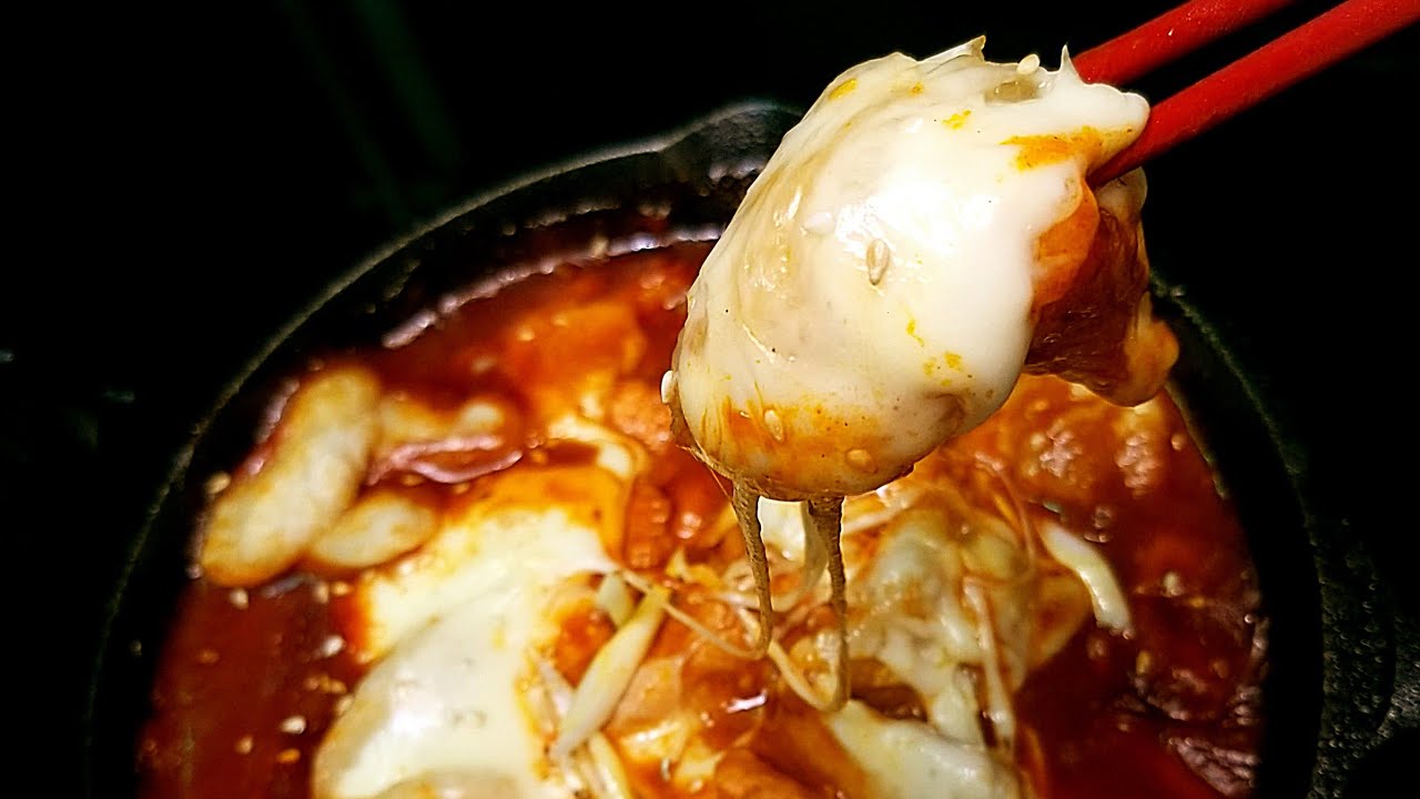 Korean Fire Chicken with Cheese (Cheese Buldak) || Quick and Easy - YouTube