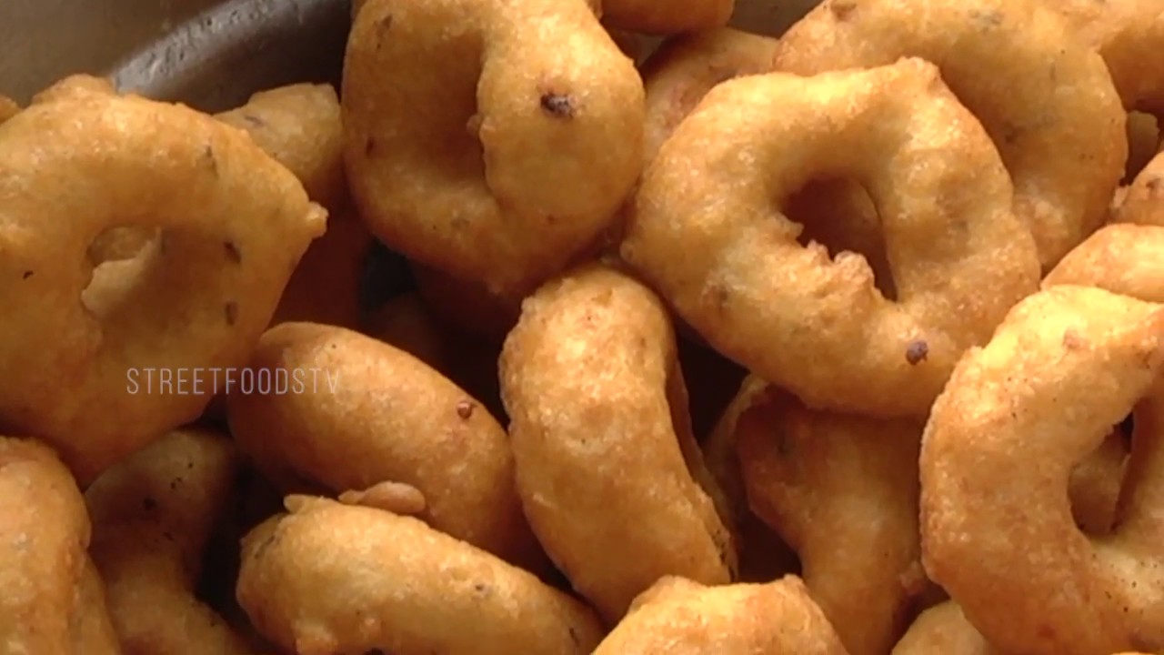 How To Make Urad Dal Vada | Street Food - YouTube