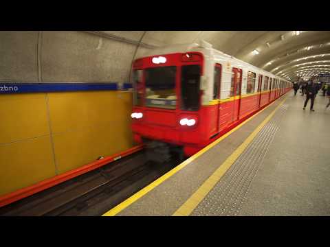 Poland, Warsaw, metro ride from Wierzbno to Wilanowska, 2X elevator, 2X escalator