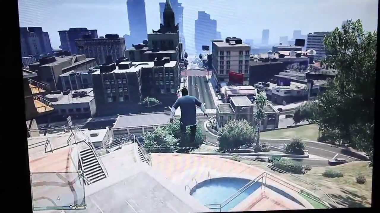 GTA V - Epic Swimming Pool Jumps - YouTube