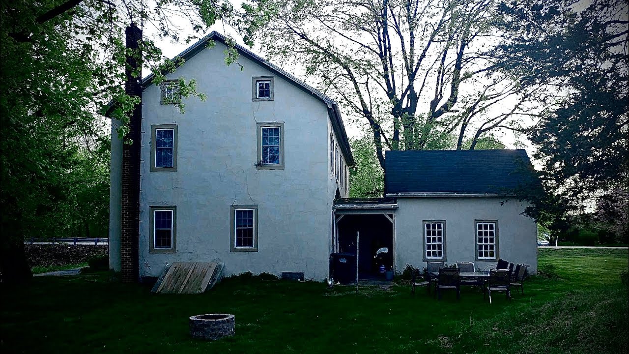 The Haunted Farm House Paranormal Investigation - YouTube
