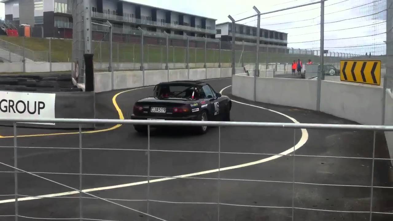 Blue Stig finishes racing - YouTube