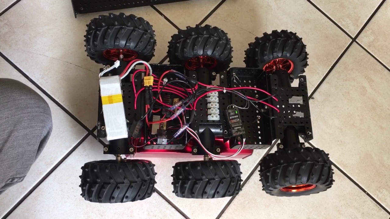 Wild thumper 6WD test 6WD robot - YouTube