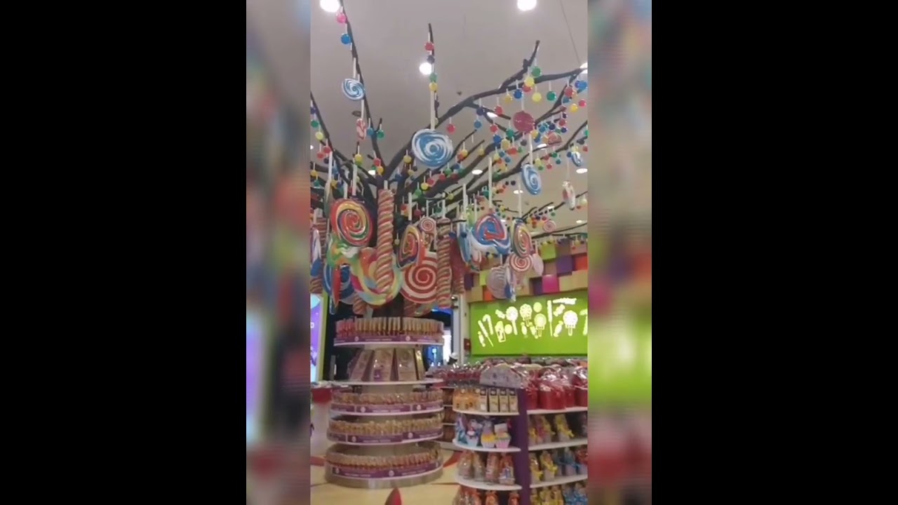 🍫Candylicious🍫 Largest Candy🍭 Shop In The World - YouTube