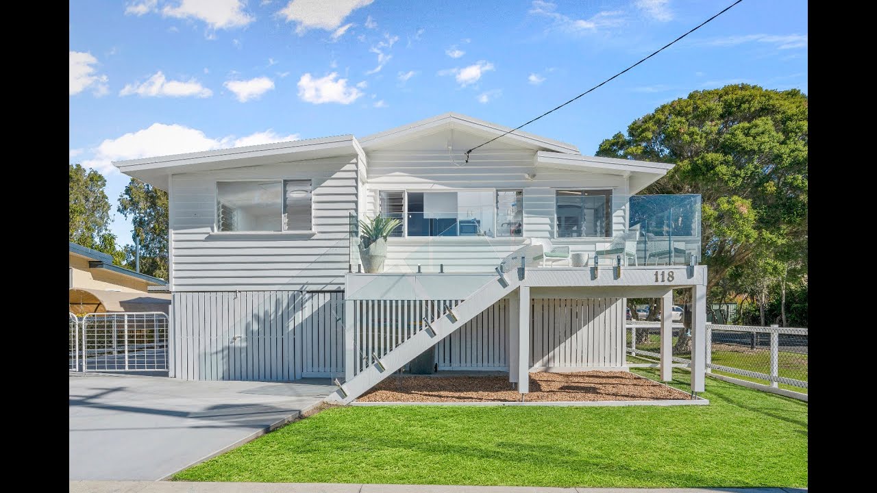 Stunning Water Views in Toorbul - YouTube