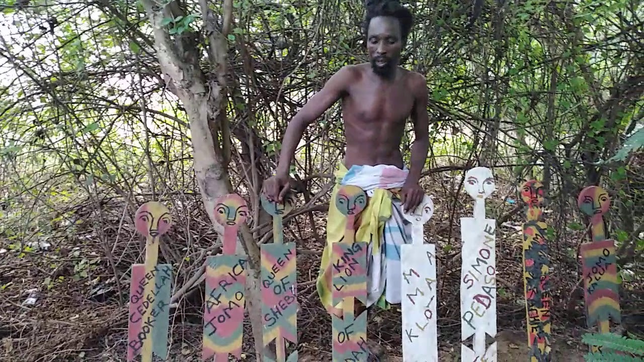 Black wadada monument - YouTube