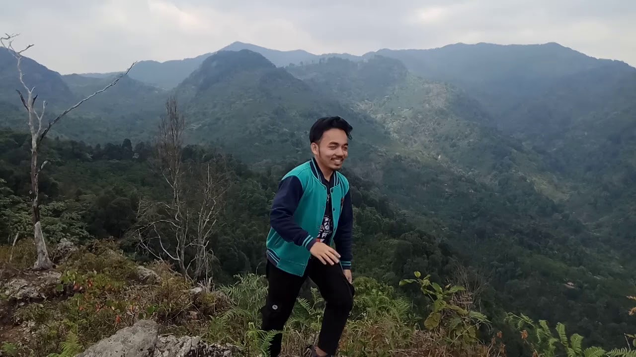 Keindahan Puncak Kuta Sukamaimur - YouTube