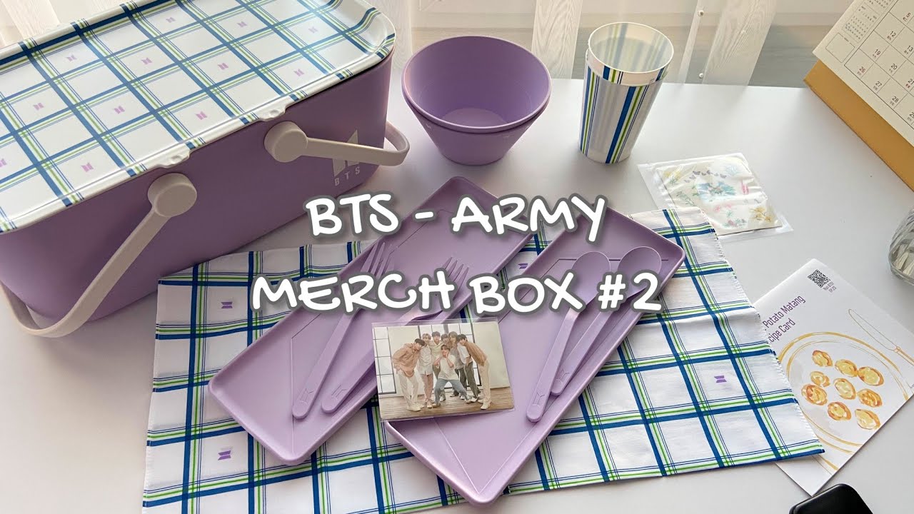 [UNBOXING] BTS - ARMY MERCH BOX #2 ASMR - YouTube