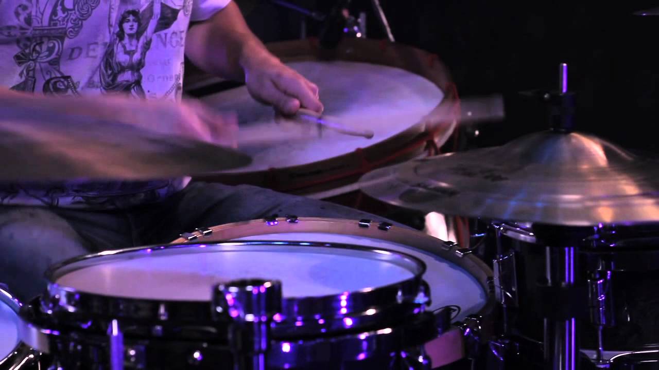 Vicky Marques - Yellow Box (Miguel Amado Group) - YouTube