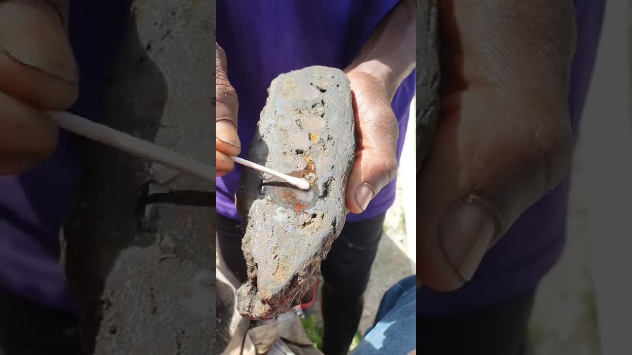 Meteorite identification test - YouTube