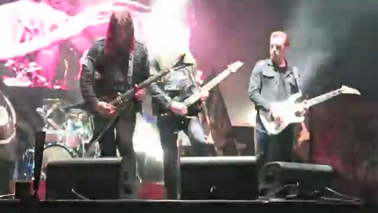 ARCH ENEMY "Fields Of Desolation" ft Johan Liiva & Chris Amott at Loud ...