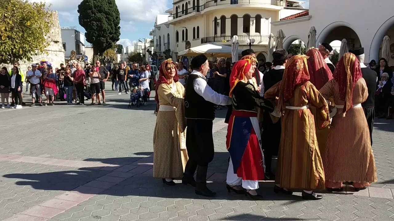 Χοροί 28ης Οκτωβρίου πλ. Ελευθερίας Κω - YouTube