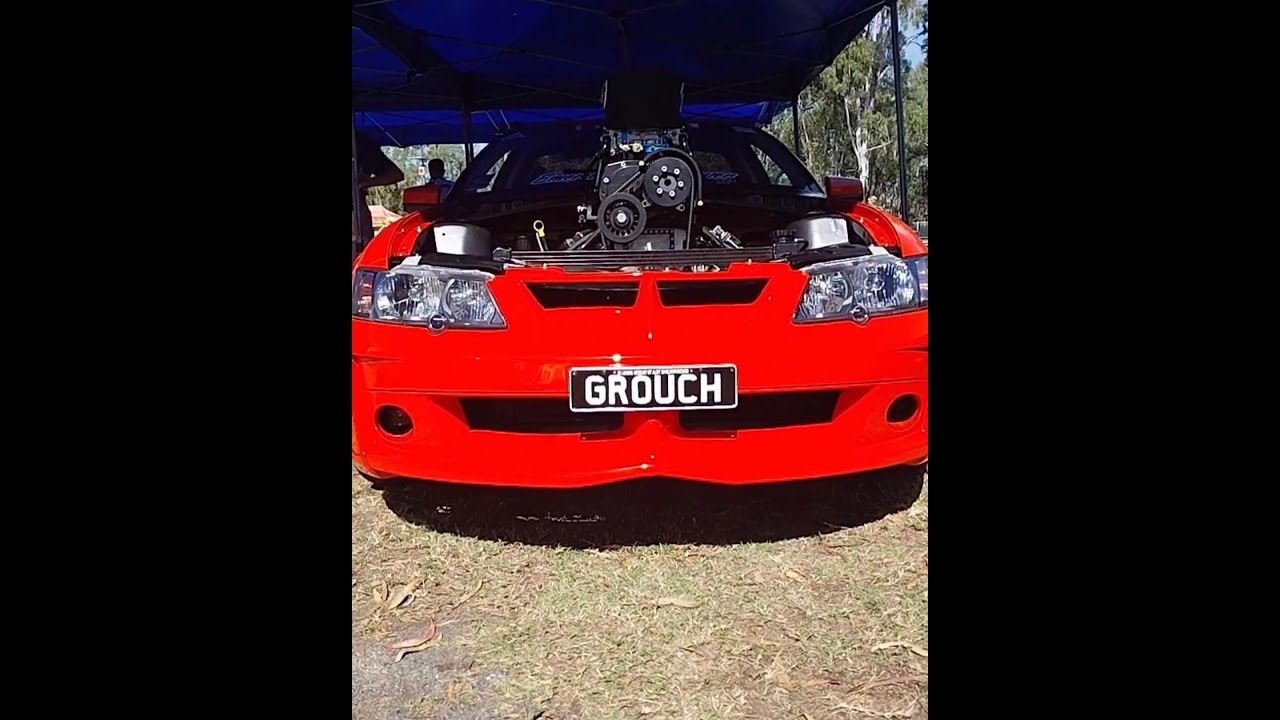 Grouch Blowen Supercharged V8 Commodore ute at Sugar city Burnouts ...