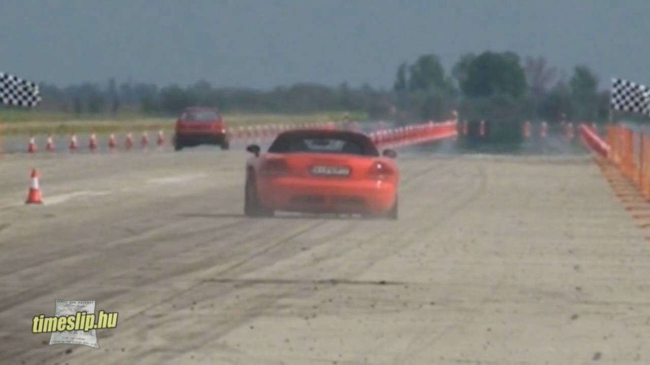 Dodge Viper almost crash on drag strip - YouTube