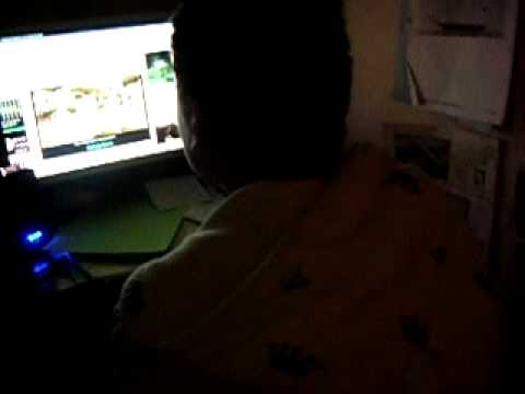 jon gets scared playing winterrowd