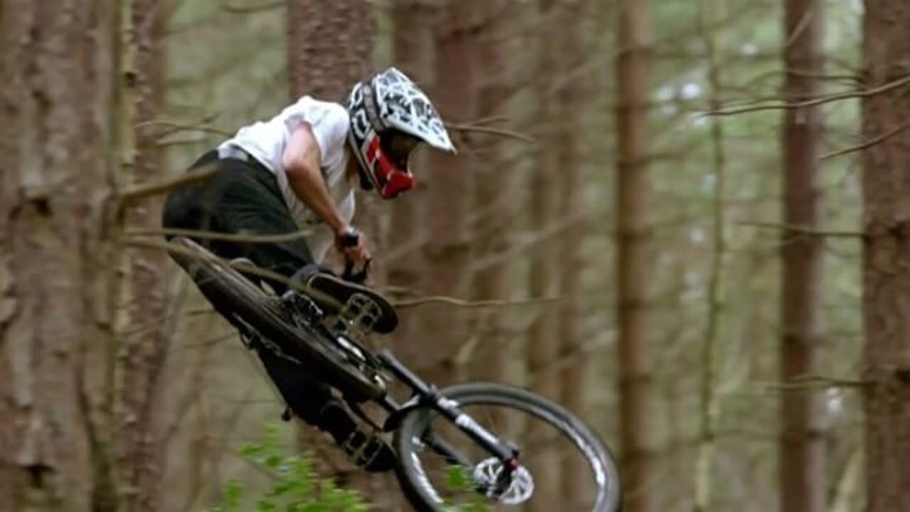Mountain Bikers are awesome - Downhill & Freeride - YouTube