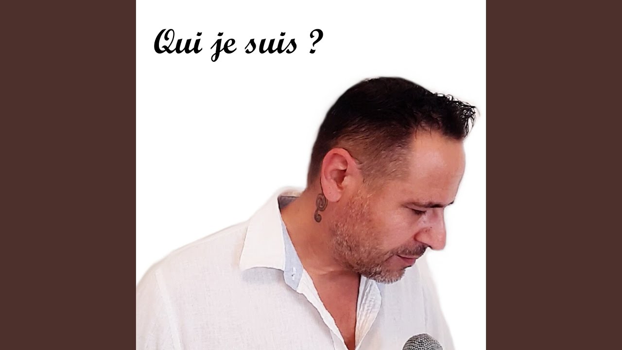 QUI JE SUIS ? - YouTube