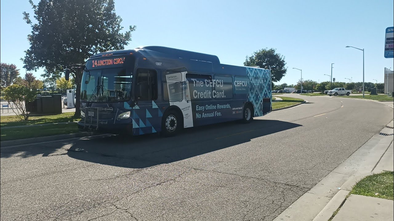 SMTD 2018 New Flyer XD35 1807 On Rt 14 Toronto Rd/Junction Circle - YouTube