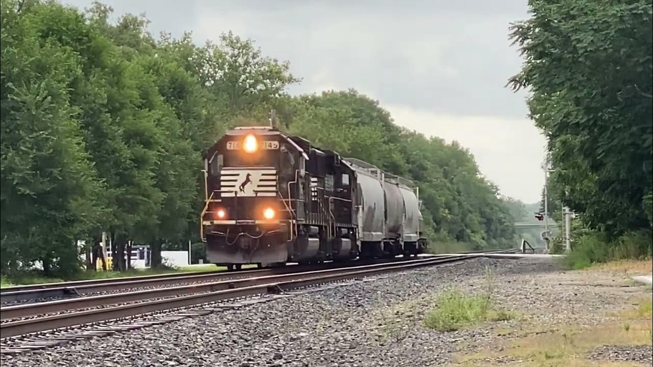 Chesterton Railfanning day 2 - YouTube