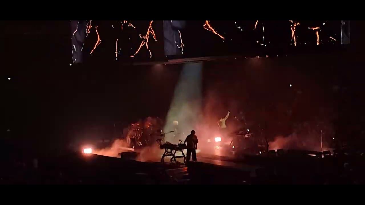 Linkin Park - In The End [LIVE 4K] (Newark NJ 8/3/25) - YouTube