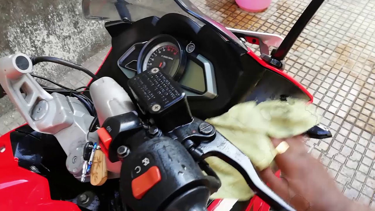 How to wash/clean your bike | pulsar RS 200 - YouTube