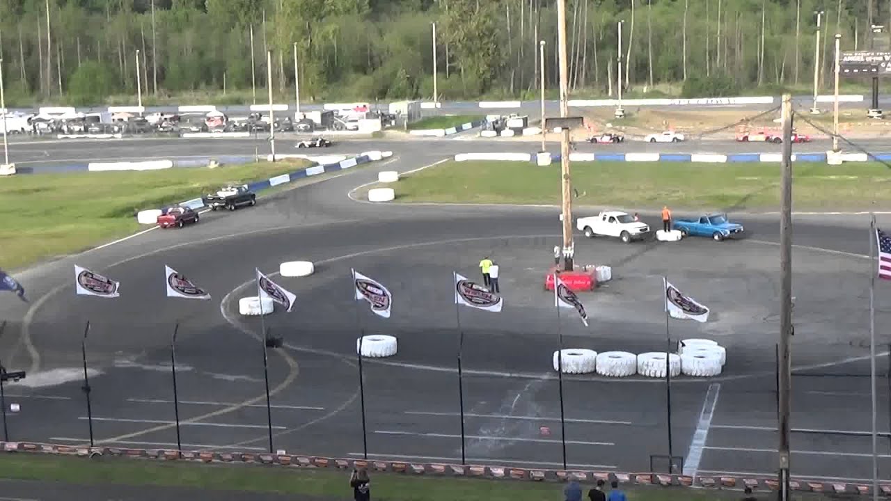 May 9th Evergreen Speedway Races Street Stock Heat 2 - YouTube