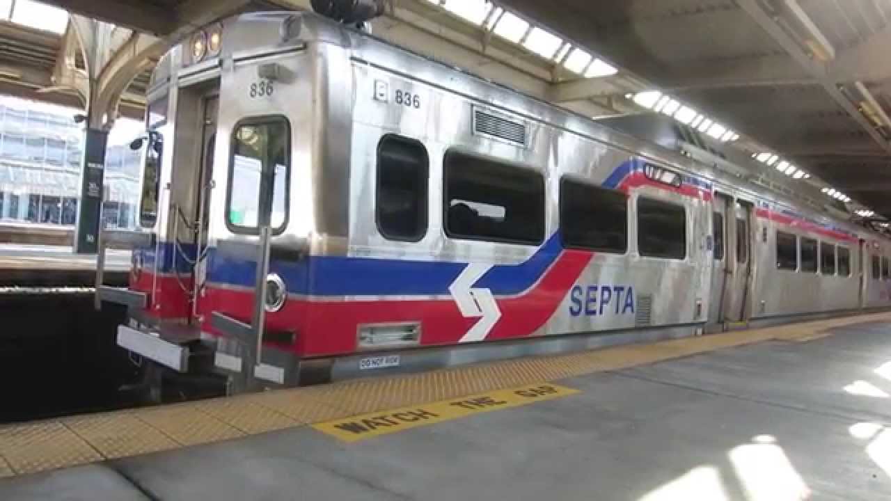 SEPTA Elwyn line train #7327 leaving 30th Street. - YouTube