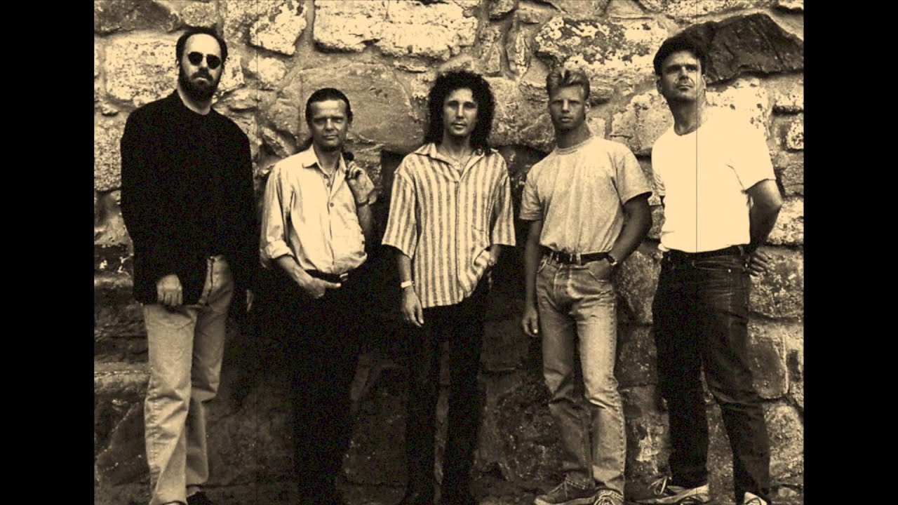 The Blue Pearls - YouTube