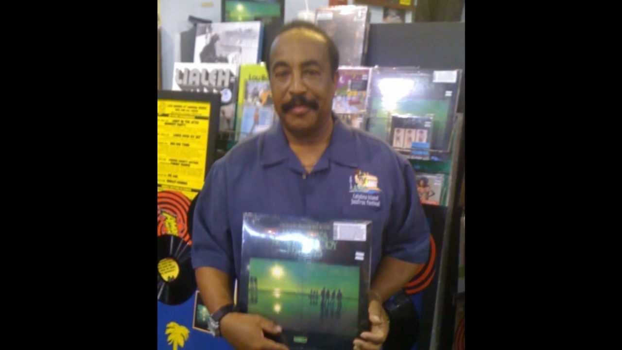 Royce Jones "Do you want to love me" - YouTube