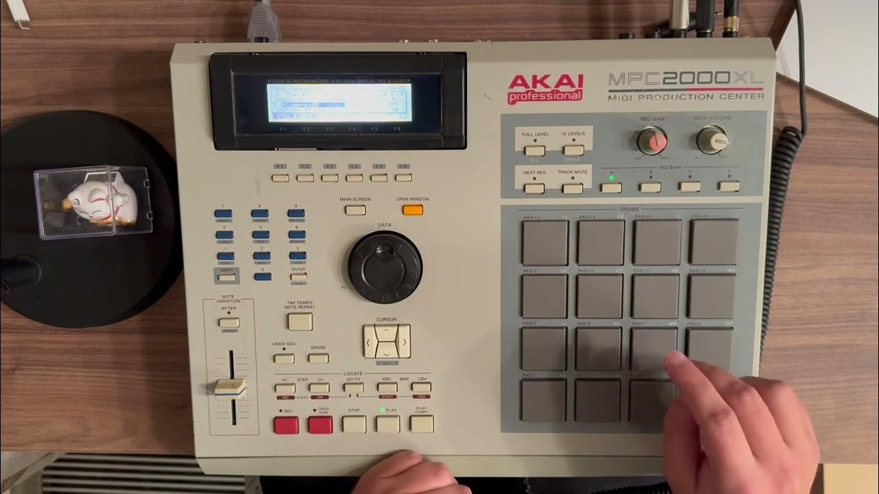 Chillhop sketch on MPC 2000XL - YouTube