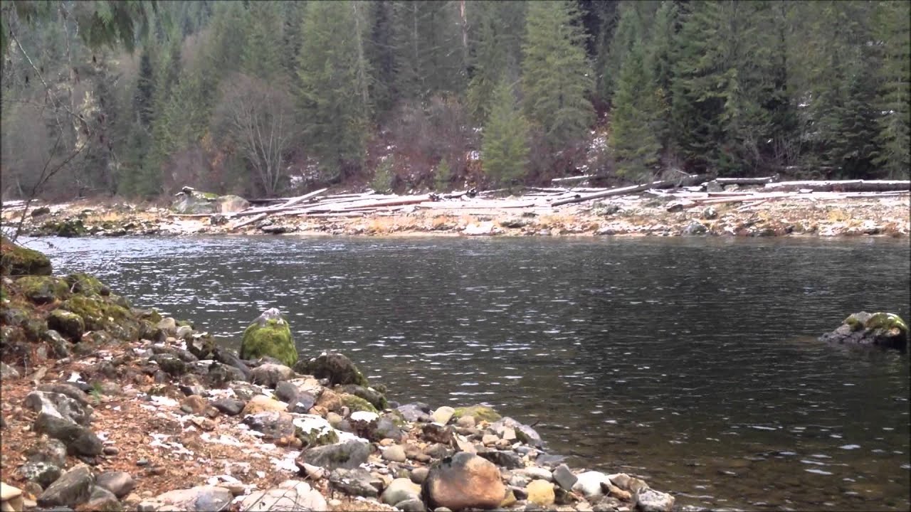 Crevicing, High Banking, and Winter Prospecting - YouTube