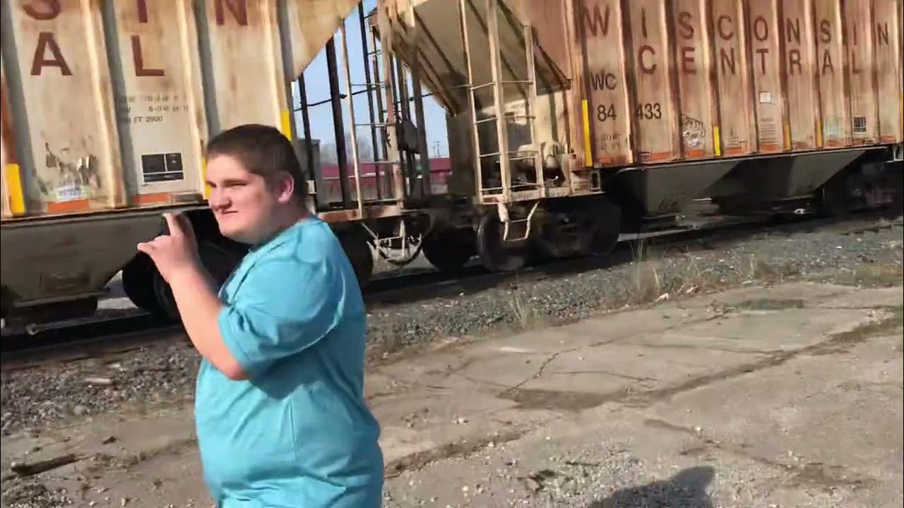 Eastbound RCPE 2086 at Lima, OH - YouTube