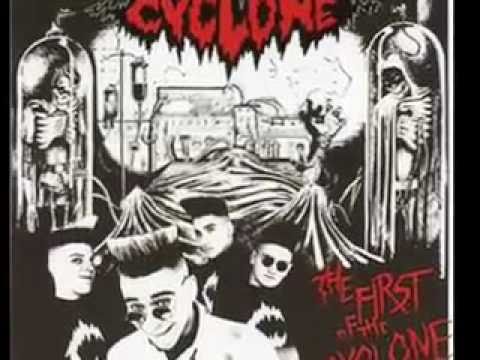 CYCLONE (psychobilly italian band) - Freddy is back - The first of the ...
