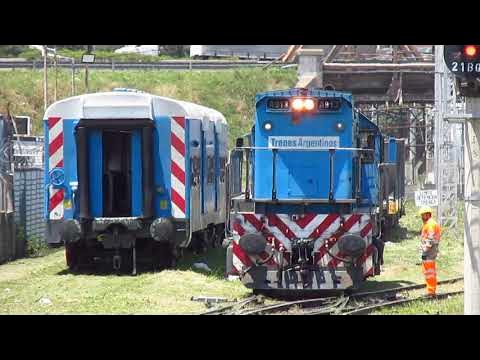Linea Roca - Trenes Argentinos - GM GT22 CW2 A913 Acoplando En Bosques - YouTube