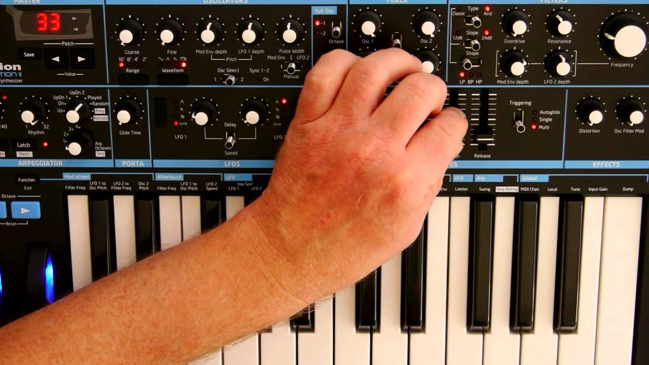Novation Bass Station II -- 1st Encounter - YouTube