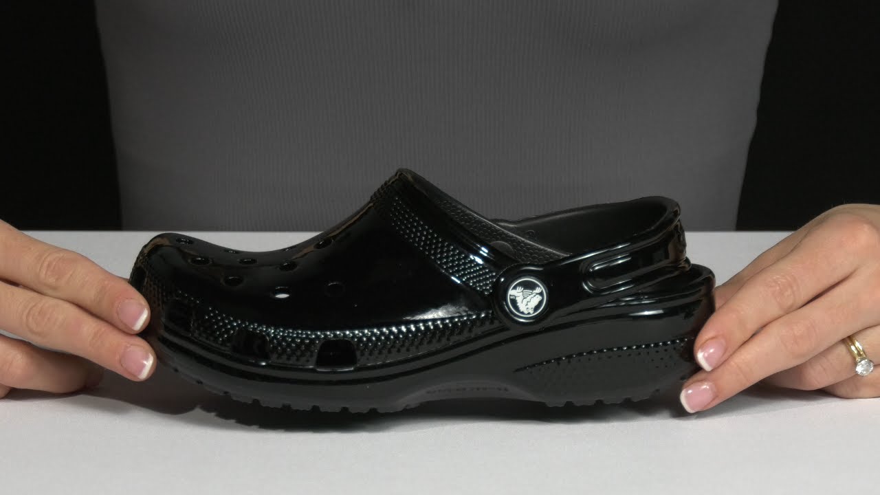 Crocs Kids Classic High Shine Clog (Little Kid/Big Kid) SKU: 9930294 ...