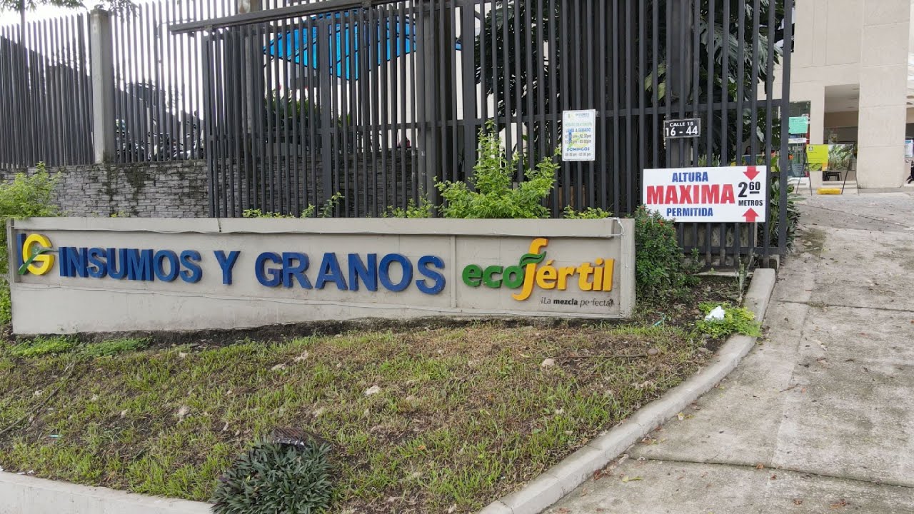 Tiendas Exitosas: Insumos y Granos en Granada,Meta - YouTube