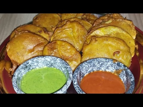 Chutney Stuffed Aloo Ke Kurkure Pakode | Easy Pakoda Recipe | Aloo ...